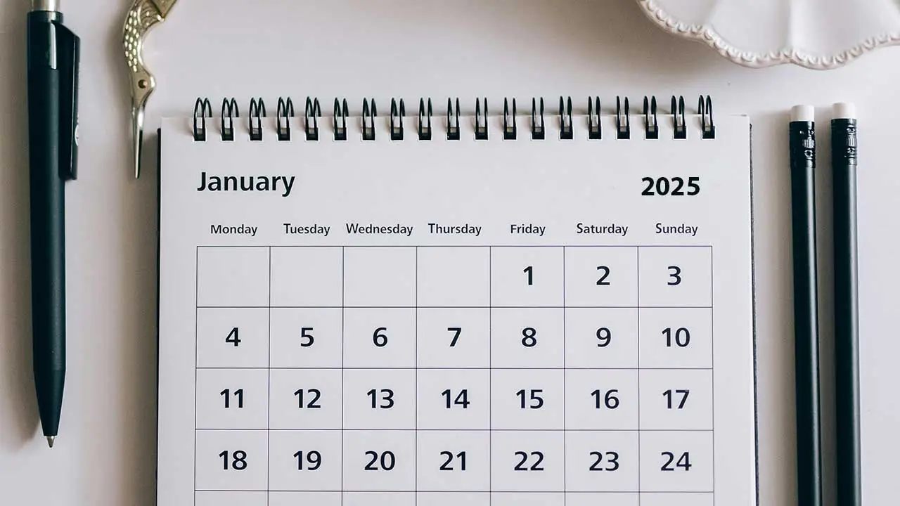 Pesan Sekarang! Jasa Cetak Kalender Murah dengan Kualitas